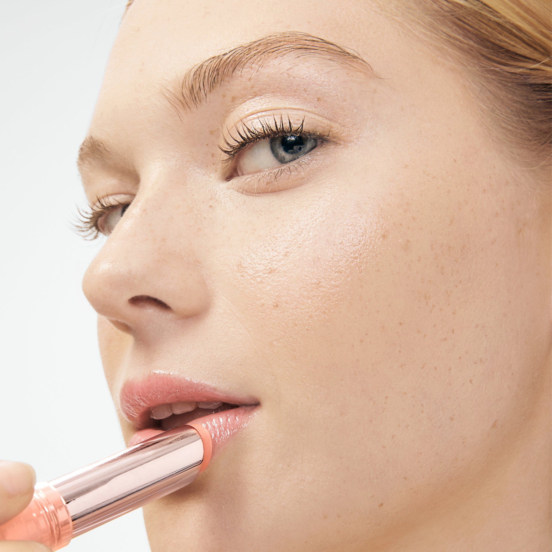 Dewy Tint Lip Balm | Tinted Lip Balm for Chapped Lips | innisfree